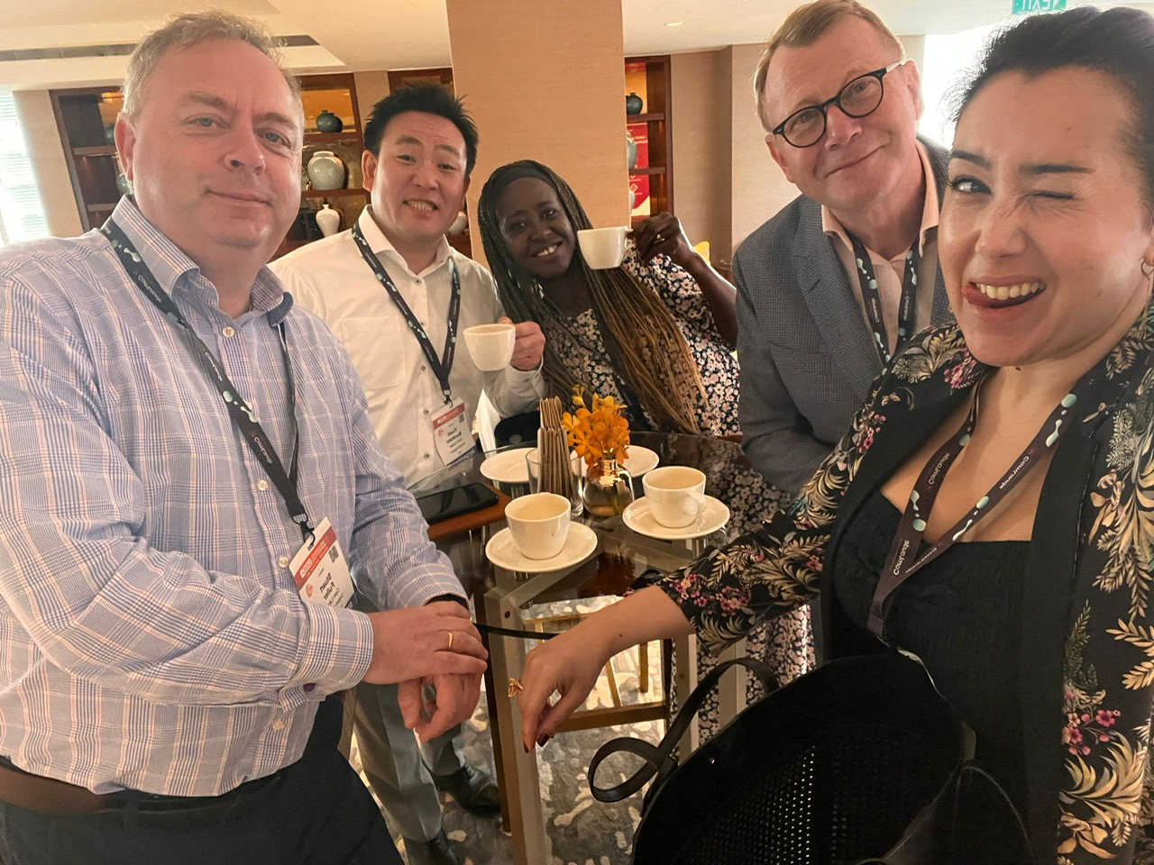 INTAシンガポール報告 – ComLaude